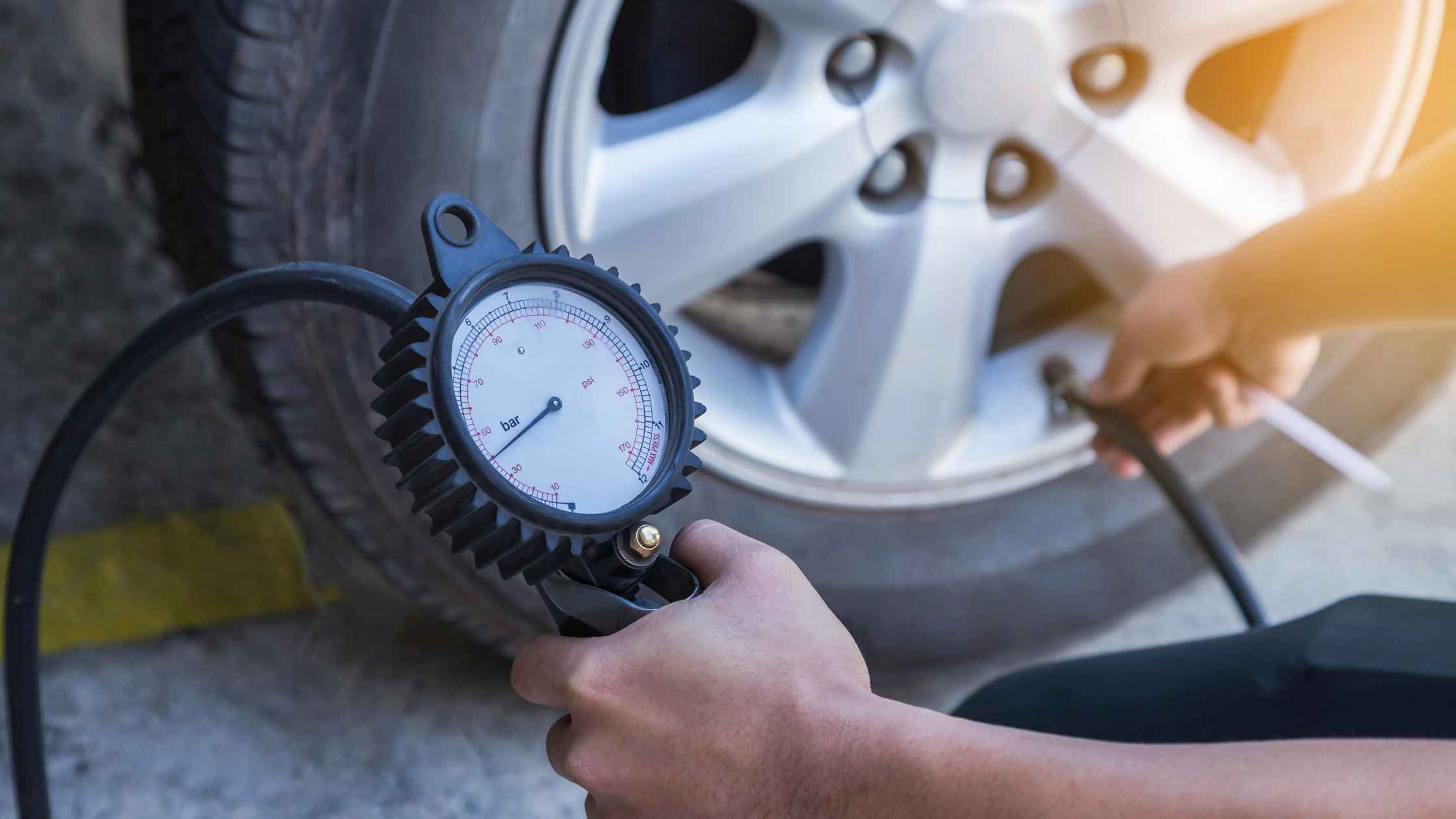 Tabela za pritisak u gumama - koji je optimalni pritisak i šta treba d ...